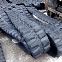 China Black High Intensity Rubber Track 350X52.4X104 for Excavator Machine Undercarriage Parts for sale