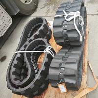 China Package Gross Weight 200.000kg Caterpillar Cat302.5c Mini Excavator Rubber Track 320X54X72 for sale