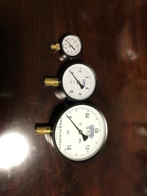 China Industrial Standard Pressure Gauge with Bourdon Tube Movement, Clear Legible Dial, and Versatile Mounting for sale