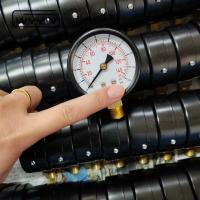 China Radial Connection 60mm Bar Pressure Gauge Gas Pressure Meter for sale