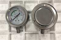 China 63mm (2.5-inch) Liquid-Filled Pressure Gauge with Front Flange Panel-Mount for Industrial Applications for sale