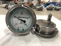 China Pressure Gauge for Fluids Featuring Glass Window Providing Clear Visibility and Pressure Data for sale