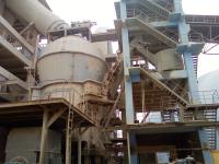 China Lime Plant Vertical Grinding Mill , Limestone Vertical Mill Long Service Life for sale