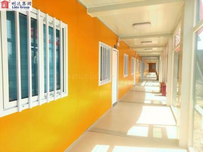 China Expandable Turnkey Mobile Container House Full Bathroom Kitchen Light Steel Frame Ready to Live Prefab Home for sale