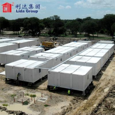 China 2.0KN/M2 Prefab Camp House Q345B S235 Pre Built Camping Cabins for sale