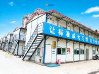 China Pre Fab 2 Bedroom Prefab Container House Homes Luxury for sale