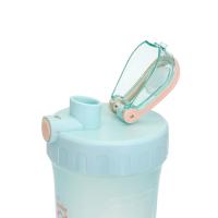 China Adults Unisex 700ml 188g Sports Plastic Water Bottles for sale