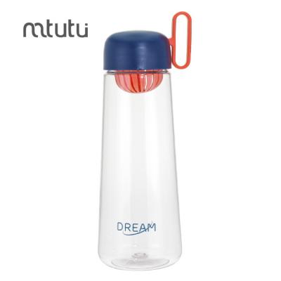 China Adults Tea Filter 500ml Sports Plastic Water Bottles for sale