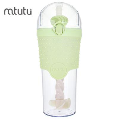 China Modern Home 0.5L Stirring Water Bottle With Patent for sale