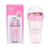 China Round Bottle Rim PC Body Creative Water Bottles for sale