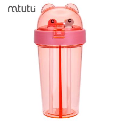 China Bear Design 420ml PP PC Plastic Straw Water Bottle for sale