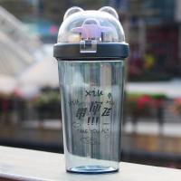 China Kids Creative Water Bottle With One Small Plane PP Middle Lid for sale