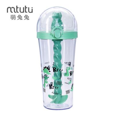 China 500ml Capacity 220g Plastic Straw Water Bottle With Stirring Function for sale
