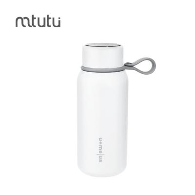 China Temperature Display Smart Water Bottle LED Touch Screen Intelligent Vacuum Bottle for sale