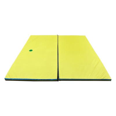 China 8x5ft Spliced Foam Floating Mat Non Toxic Closed Cell XPE Foam Water Pad 800Lbs Capacity for sale