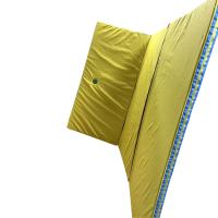 China 8x5ft Spliced Foam Floating Mat Non Toxic Closed Cell XPE Foam Water Pad 800Lbs Capacity for sale