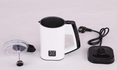 China 600W Electric Milk Frother for Home Latte Cappuccino 160ml 260ml Non-Stick Coating for sale