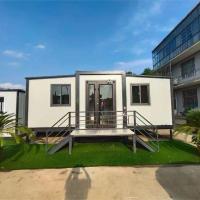 China Widely Used Mobile Home Container House with Luxary Style and EPS Sandwich Panels Roof for sale