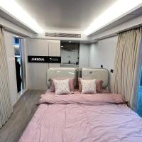 China Coffee Mobile Prefab Space Capsule House Manufactured by Luxury Beach Villa for Sale for sale