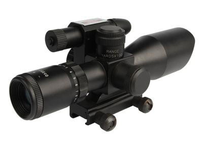 China Integral Sunshade Long Range Hunting Scopes With Green Laser 20mm Mount for sale