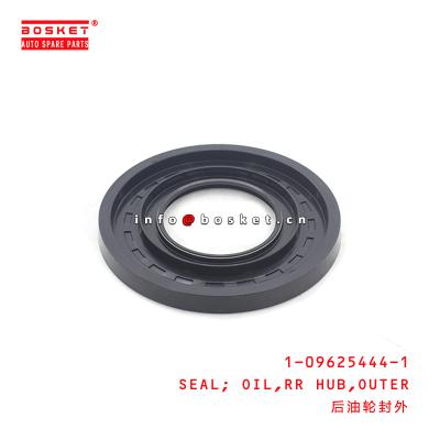 China ISUZU CXZ81 10PE1 Outer Rear Hub Oil Seal 1-09625444-1 1096254441 0.26kg for sale