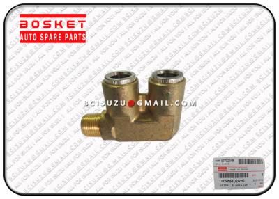 China Isuzu CYZ CXZ 6WF1 3 Way Air Tank Union 1096610260 0.22kg for sale