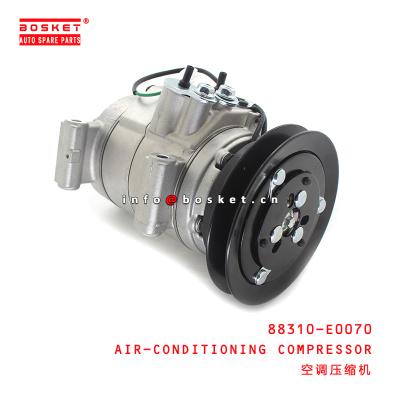 China 88310-E0070 Air Conditioning Compressor for ISUZU HINO 500 Trucks 12V for sale