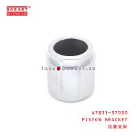 China 47831-37030 Piston Bracket for ISUZU HINO300 N04C Steering Rod 4HG1 4HK1 for sale