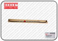 China ISUZU NPR 4HK1 Lower Windshield Molding 8980835421 8-98083542-1 0.32kg for sale