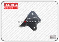 China ISUZU NPR Front Spring Bracket 8970208641 8-97020864-1 2kg Chassis Part for sale