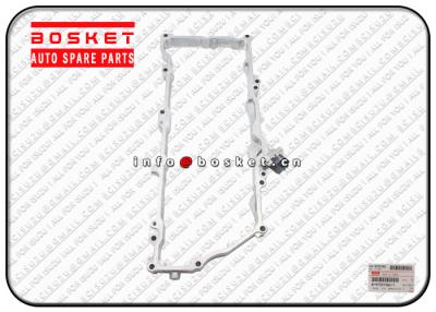 China Isuzu 4HK1 NKR Cylinder Head Cover 8973313621 8-97331362-1 Engine Valve Cover for sale