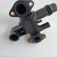 China Engine Coolant Thermostat Housing Assembly LR073372 for Land Rover LR3 2005-2009 LR4 2010-2016 for sale