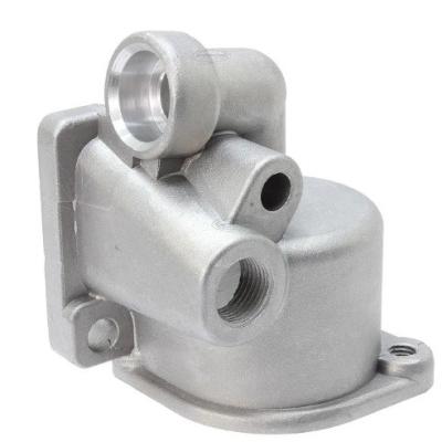 China Hyundai Accent 1999-2006 Engine Coolant Water Outlet 25613-22600 12V Thermostat Housing for sale