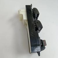 China 84820-35010 Electric Power Window Switch for Toyota Hilux Land Cruiser 70 80 4-Runner 12V for sale