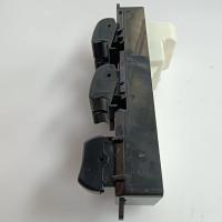 China 84820-35010 Electric Power Window Switch for Toyota Hilux Land Cruiser 70 80 4-Runner 12V for sale