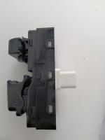 China Car Electric Power Window Switch 93571-4H110 for Hyundai Kia 12V 50PCS MOQ for sale