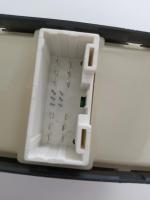 China Power Window Control Switch Lifter 8981922511 for Isuzu DMAX MUX 2012-2019 12V for sale