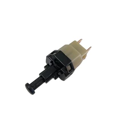 China Brake Lamp Switch 2P 24515036 for Chevrolet N300 N300P 12V Automotive Replacement for sale