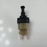 China Brake Lamp Switch 2P 24515036 for Chevrolet N300 N300P 12V Automotive Replacement for sale