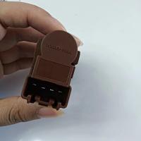 China Brake Light Switch for Fiat Ducato 500L Van 50512681 453472 1608681280 12 Month Warranty for sale