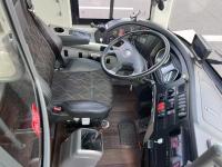 China Secondhand Yu-t0ng 39-Passenger 2+2Bus LHD Weichai Power for Travel Agency Enterprise Long-distance Shuttle for sale