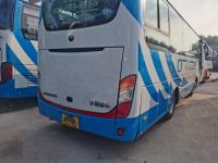 China Diesel Yutong Bus Zk6858 35seats Mini Coach 2+2 Layout Bus De Transport for sale