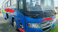 China Front Engine Bus Yutong Brand Right Hand Drive 53seats WIFI System ZK6112D Condition for sale