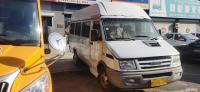 China 17 Seater Used Minibus With Good Engine Air Conditioner Low Mileage for sale