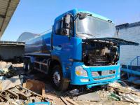 China Sprinkler Truck Cum-mins Engine Used Water Tank Truck 20m³ Used Tanker Trucks for sale