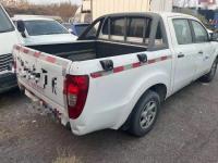 China Used Oil Trucks Double Seating 4 Doors Oil Engine 4×2 Drive Mode Manual Transmission JMC Pickup for sale