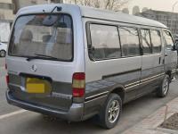 China Used Mini Bus Front Engine 14 Seats 5.3 Meters Golden Dragon Hiace XML6532 Sliding Window Silver Color for sale