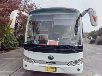 China Used Shuttle Bus 47 Seats Yuchai 6 Cylinders Engine Air Conditioner 10.7 Meters Second Hand Young Tong ZK6115 for sale