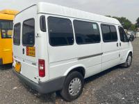China Used Small Bus 15 Seats Front Engine Flat Roof Manual Transmission 5.5 Meters A/C 2nd Hand JMC JX6571 for sale