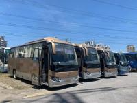 China Used Coach Bus Weichai Engine 34 Seats 2018 Year Golden Color 8 Meters 2nd Hand Kinglong XMQ6802 for sale